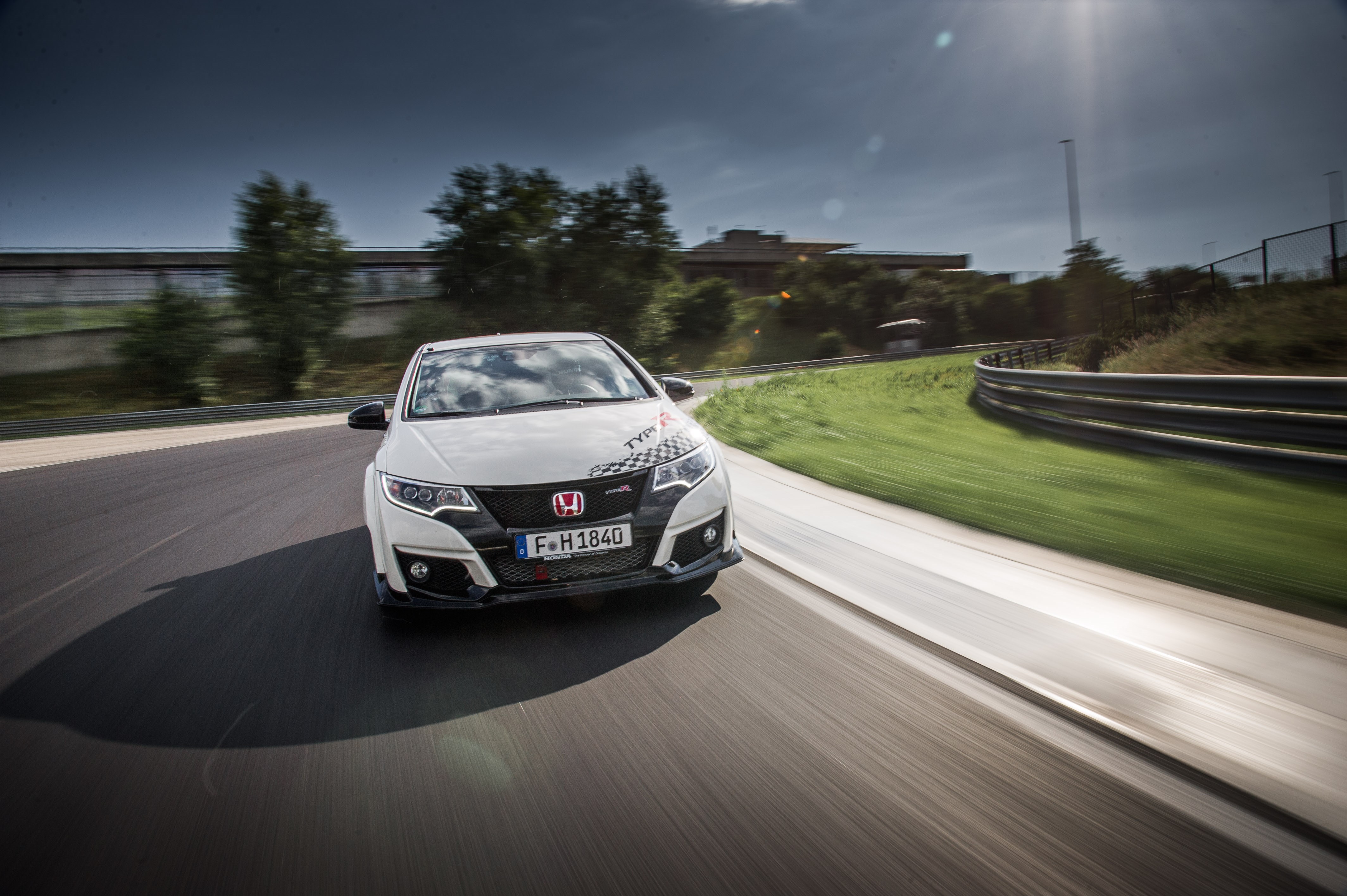 74079_Honda_Civic_Type_R_sets_new_benchmark_time_at_Hungaroring_with ...