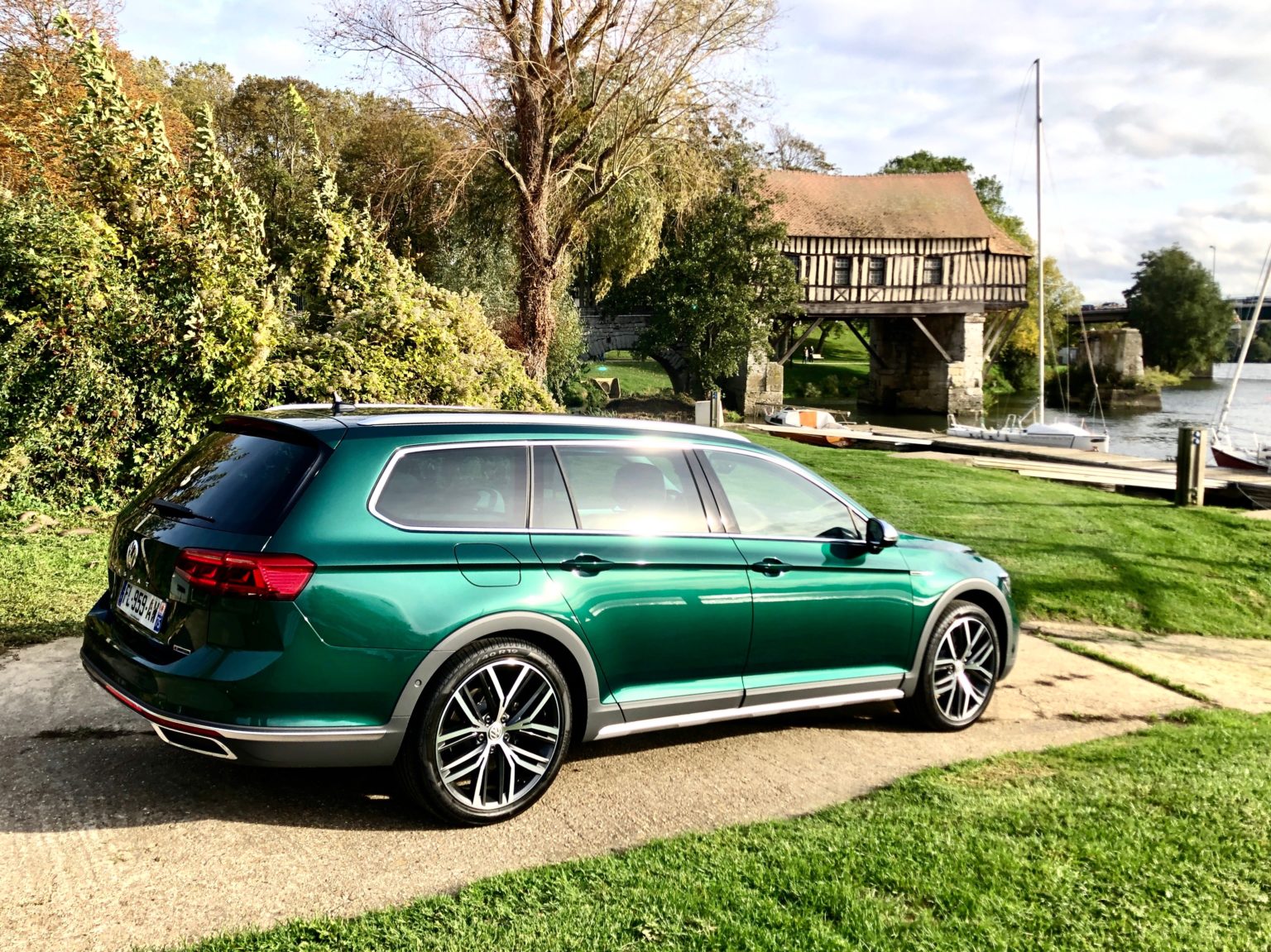 Volkswagen Passat : essai de la Berline Alltrack et sa version GTE
